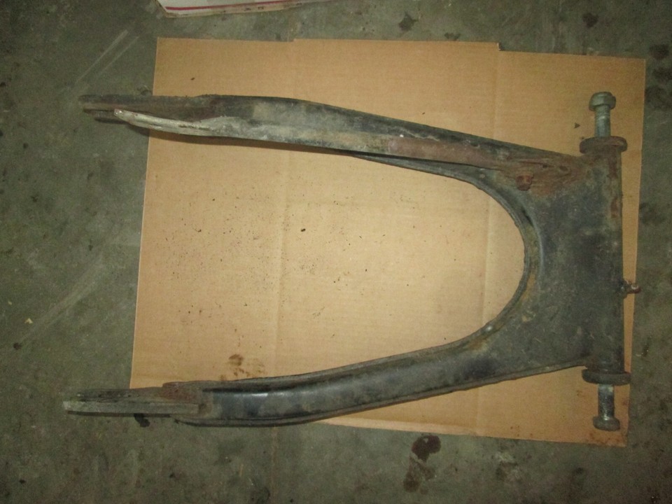 Honda CB750 CB 750 CB750K 1977 77 rear swingarm swing arm bar spacer frame | eBay