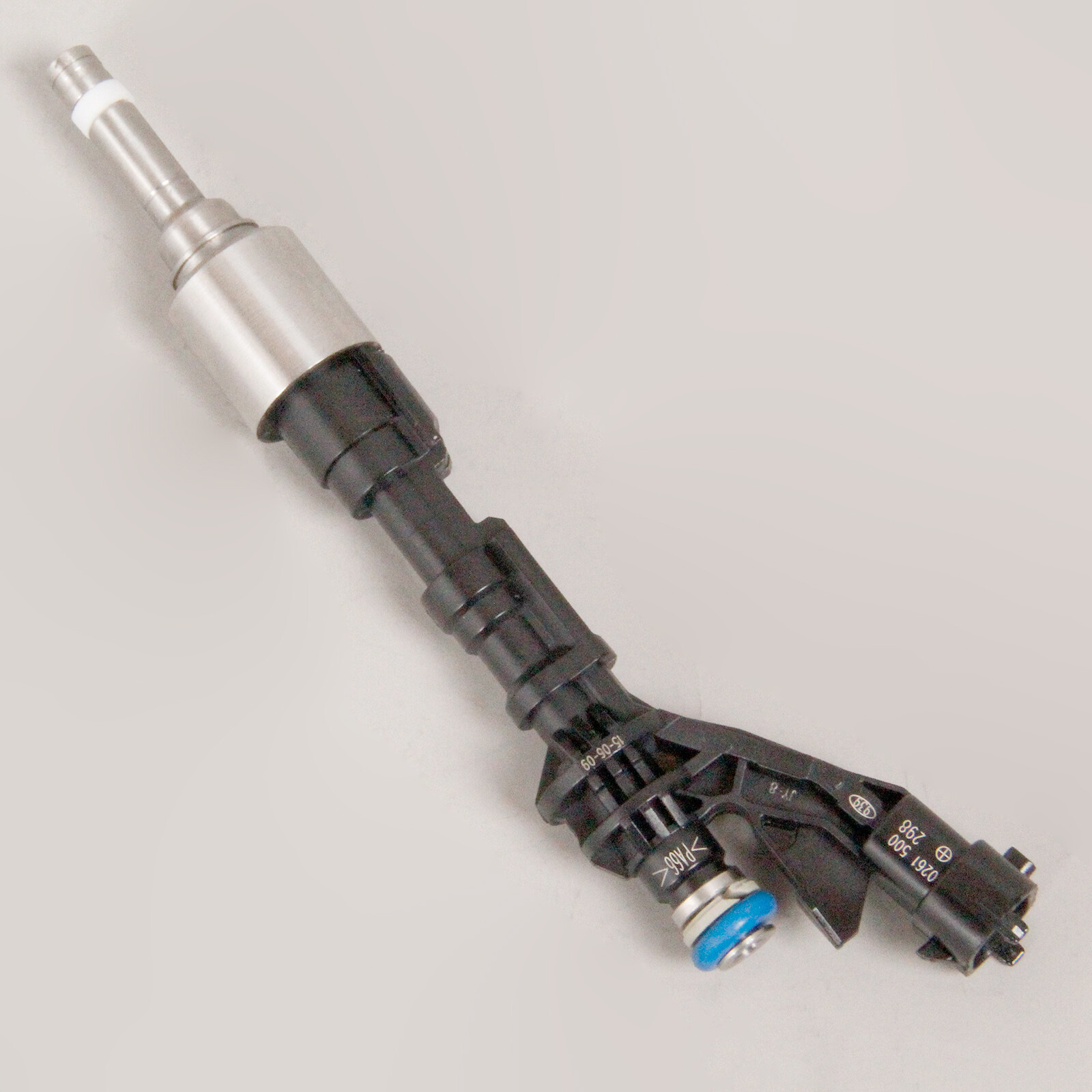 1x Fuel Injector 0261500105 For Jaguar F-TYPE XF XK Land Rover ...