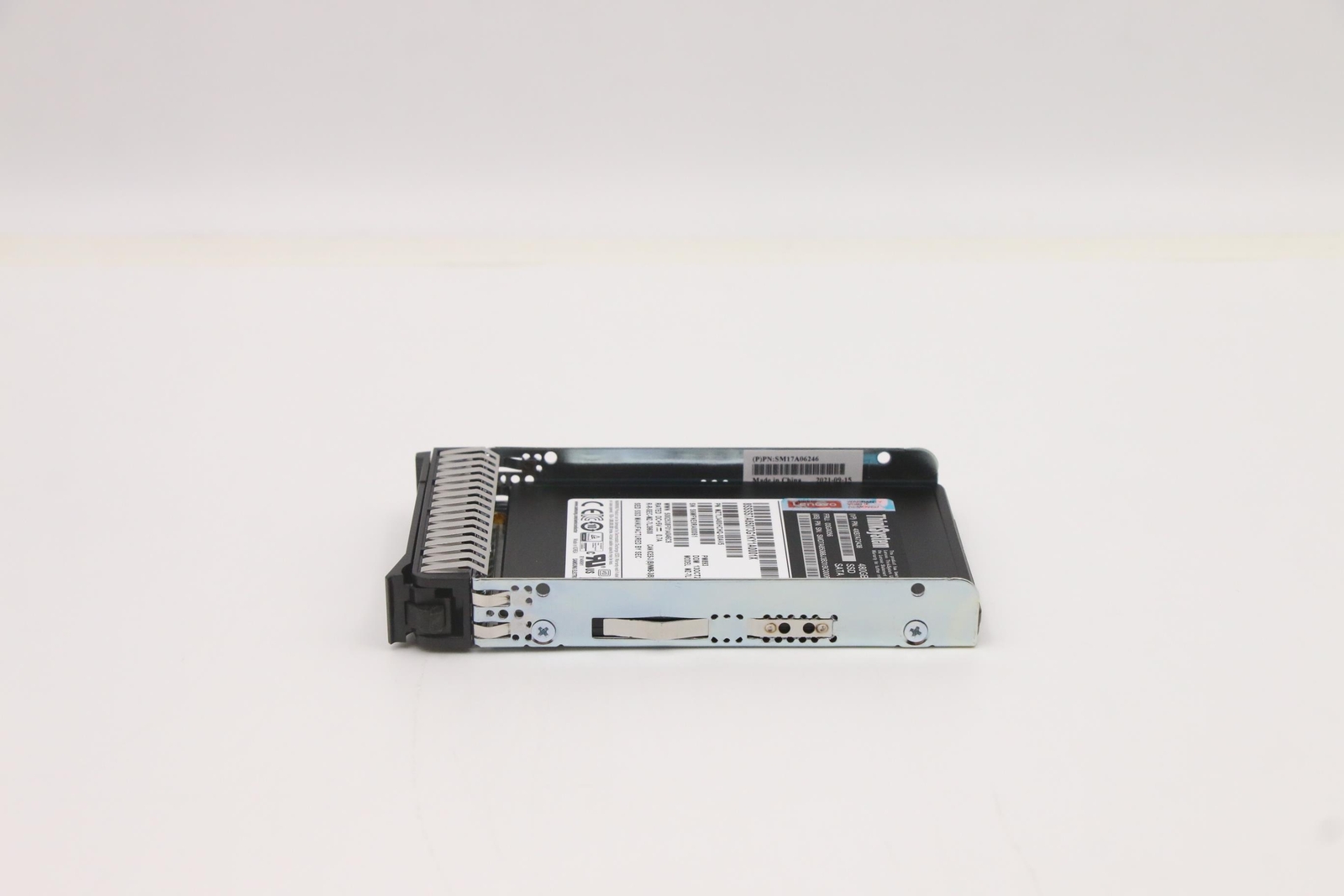 Lenovo ThinkSystem 03GX056 7XB7A72438 2.5" 480GB Read Intensive SATA ...