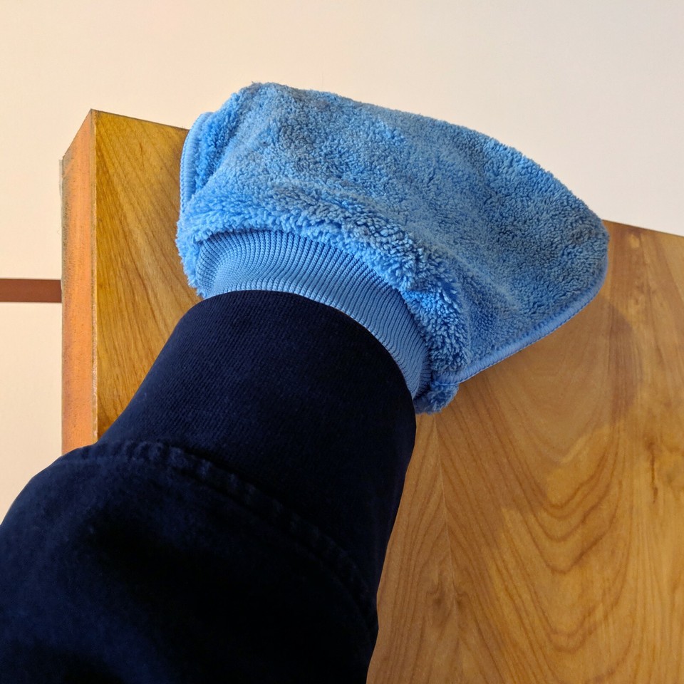 Dusting Mitts Pack of 12 - Microfiber Cleaning Gloves W/ Thumbs, Blue ...