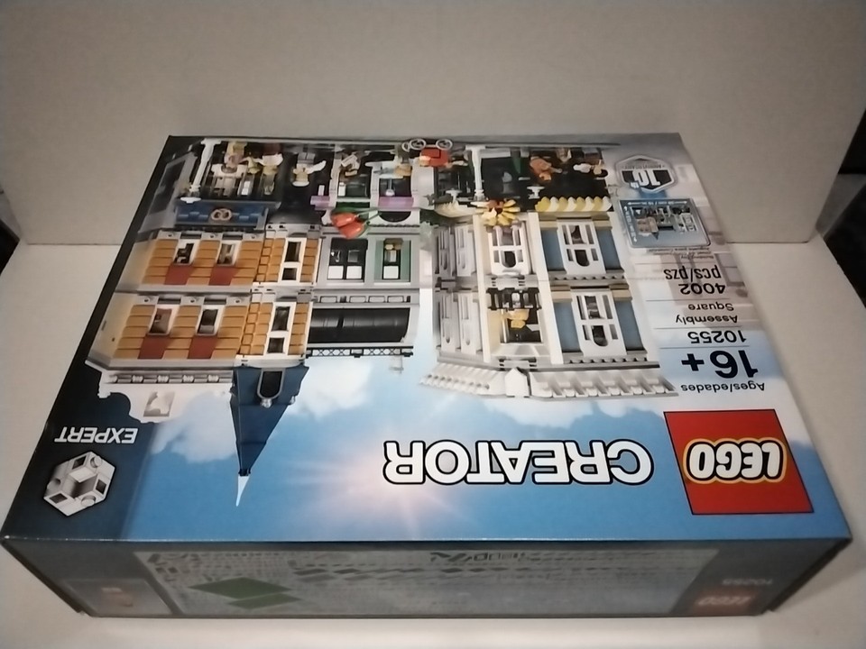 LEGO 10255 Creator Expert Assembly Square - More LEGO Modular Buildings ...
