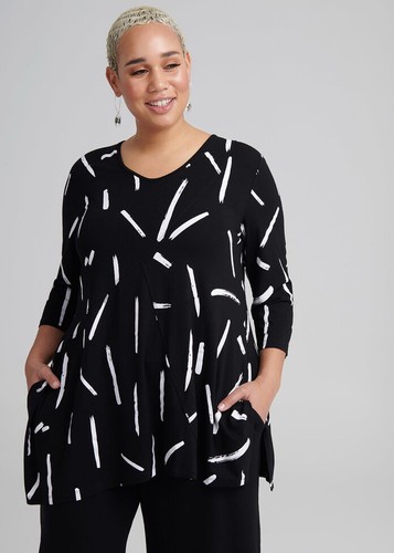 TS TAKING SHAPE Viscose Love Me Madly Top in B&W Size S (fits 16-18 ...