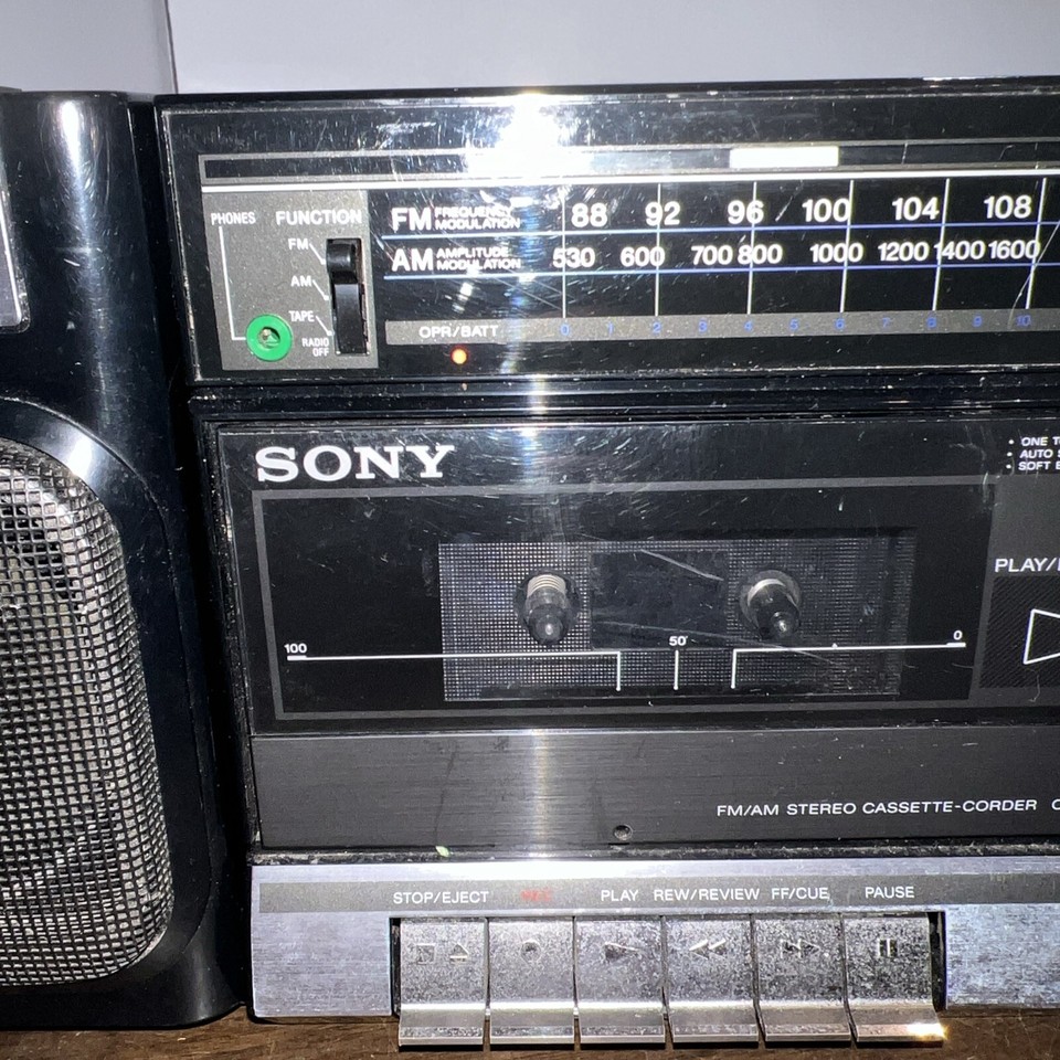 VTG Sony CFS-1000 Black AM/FM Stereo Cassette Recorder Player Boombox ...