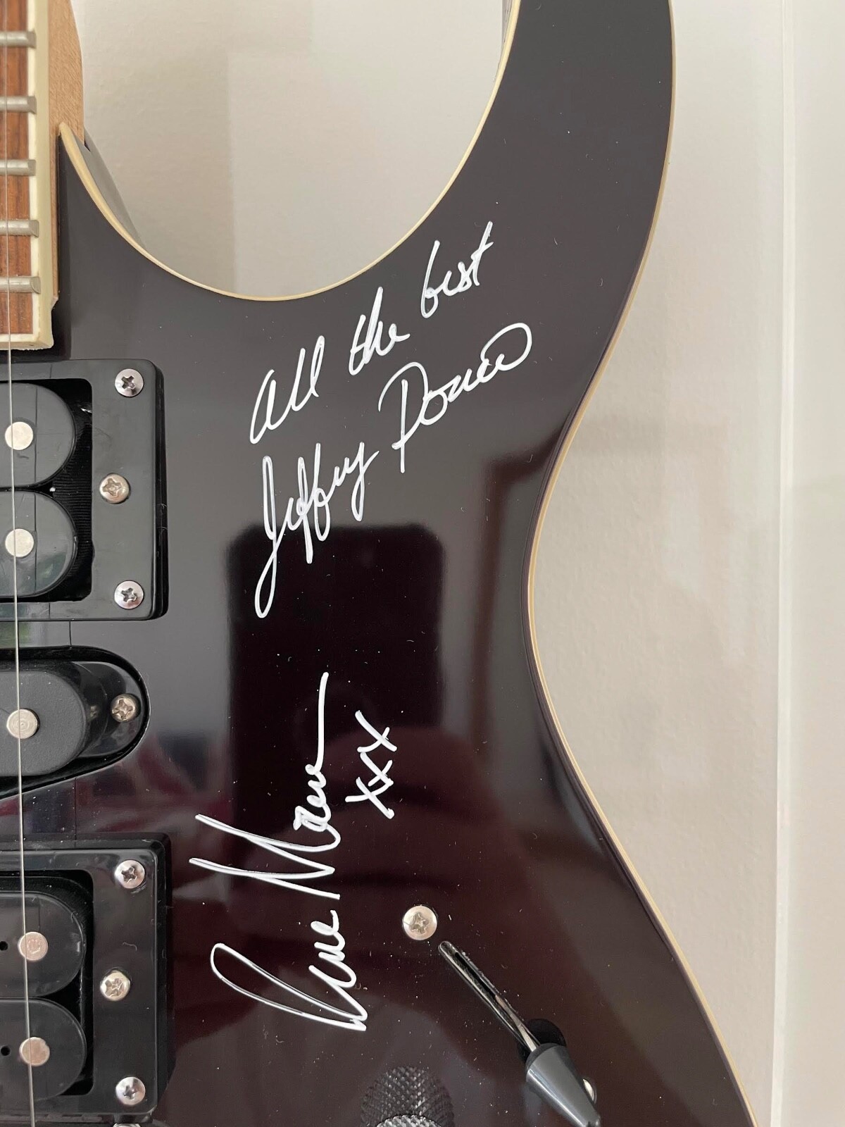 MICHAEL JACKSON SLASH Autograph Signed Rickenbacker Guitar Played On ...