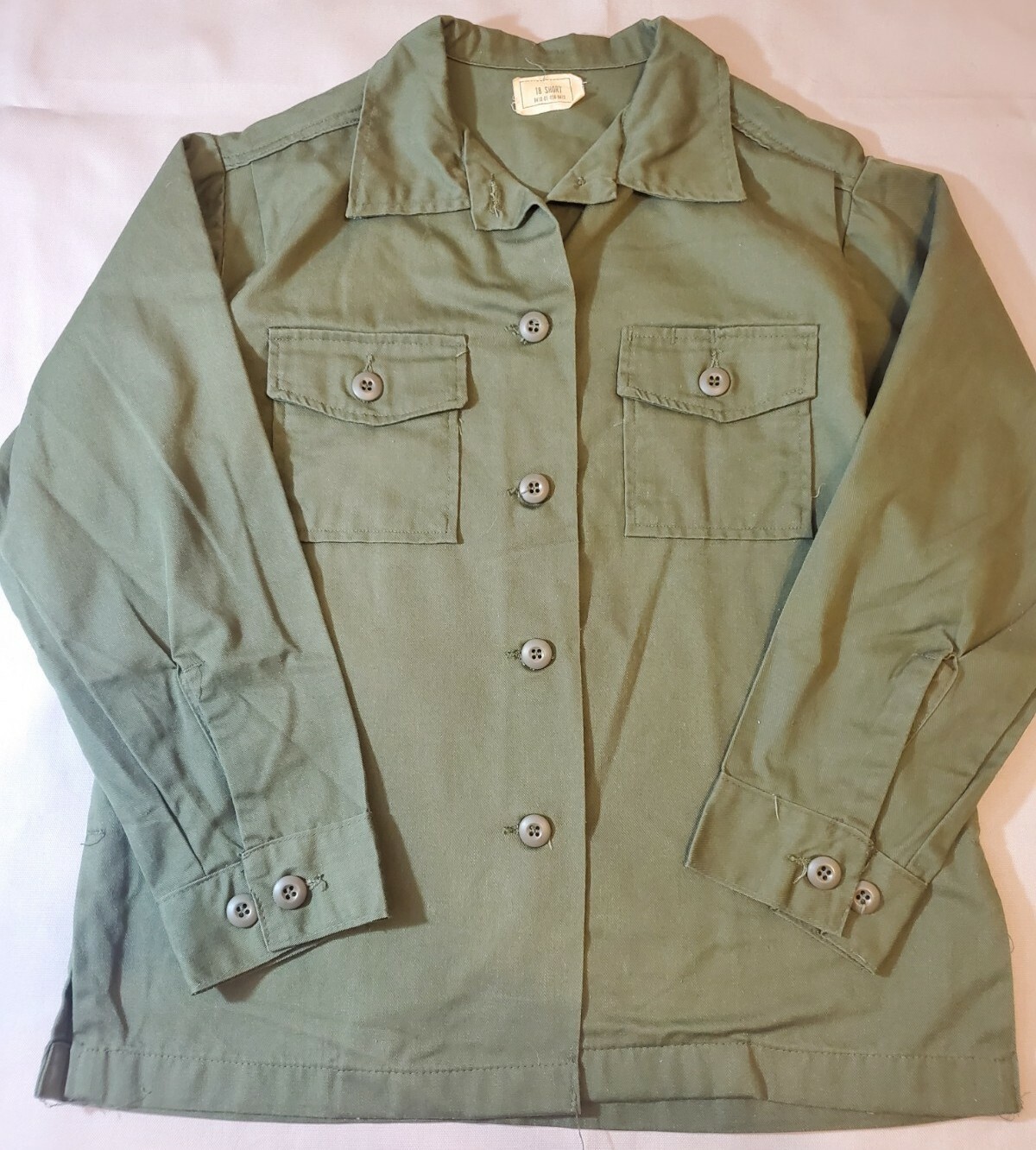 18 Short Womans Military Style Green Jacket - Gem