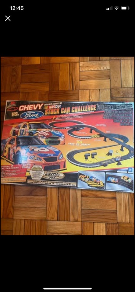 Life Like Racing Daytona 500 HO Scale Electric Slot Car Set ...