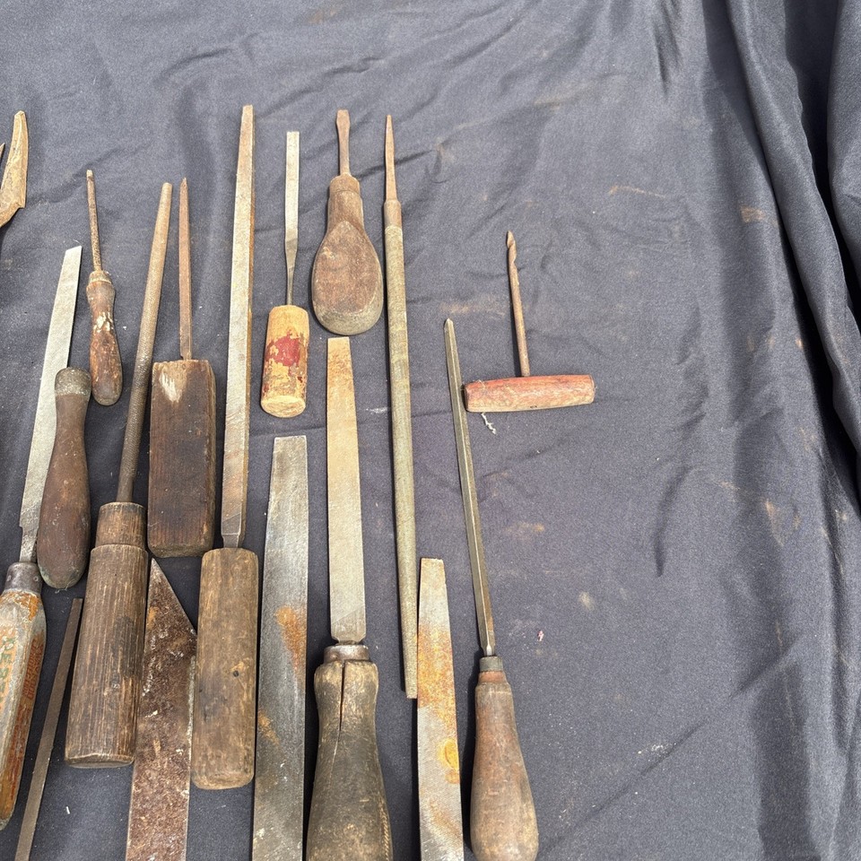 Lot 28 Vtg Wood Carving Chisels Picks Punches Scrapers Various Brand ...
