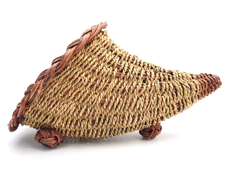 Wicker Cornucopia Holiday 10" Basket Thanksgiving Woven W/Hook for Wall ...
