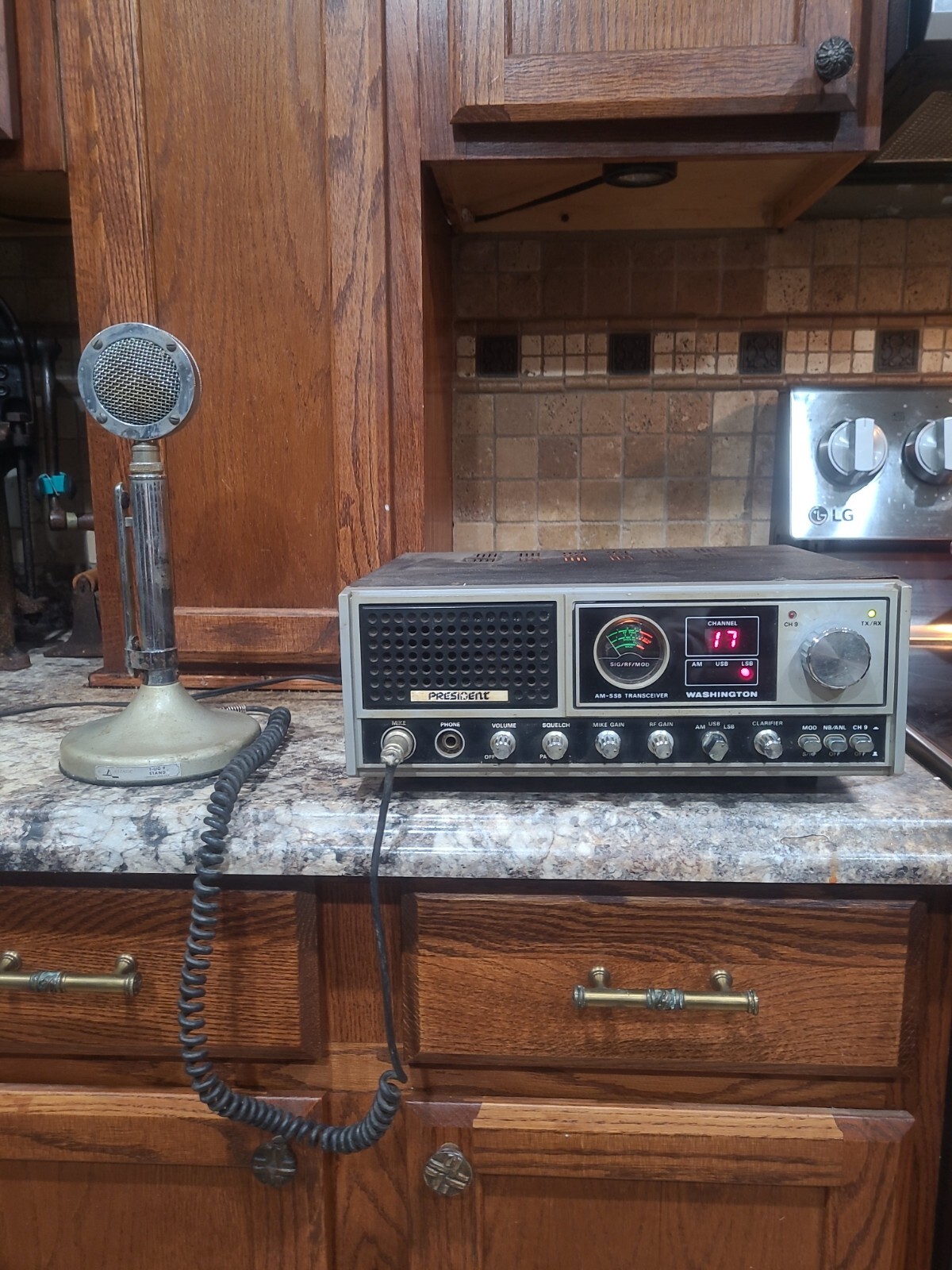 President Uniden Washington SSB Base with mic. Antique. Working ...