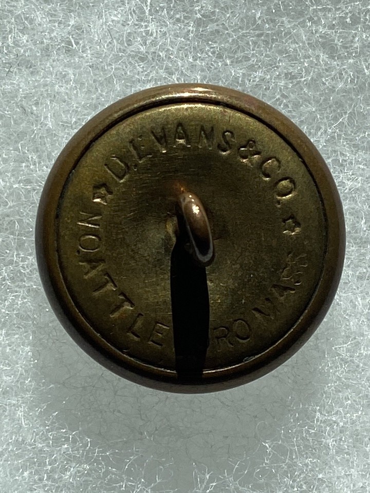 CHICAGO CITY POLICE DEPARTMENT (CPD) VINTAGE UNIFORM BUTTON D. EVANS ...