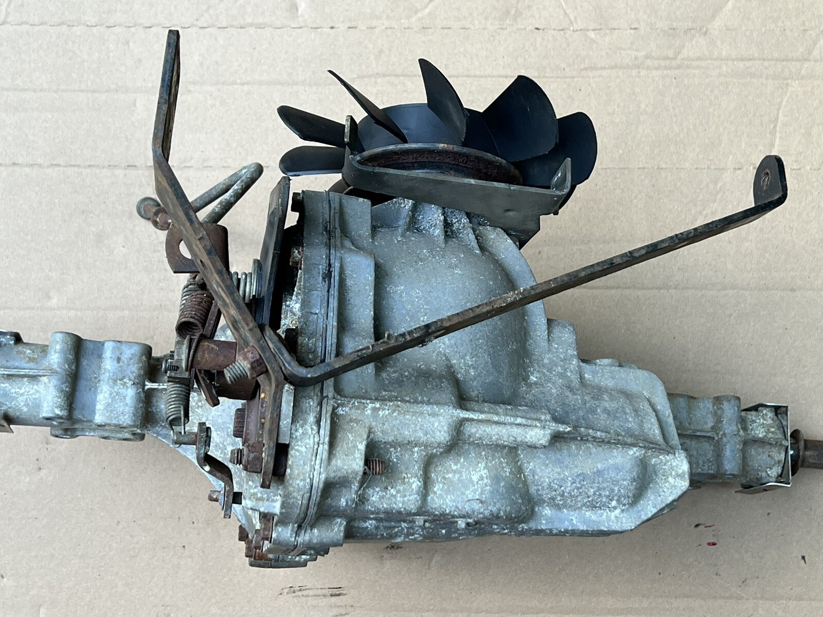 Hydro-Gear 314-0510 Transaxle 166768, Craftsman DYT4000 lawn mower ...