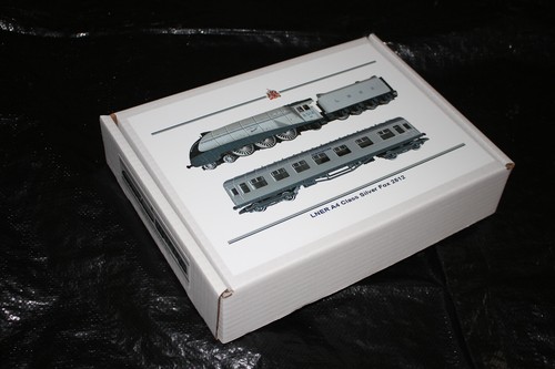Storage Box for HORNBY or BACHMAN OO Gauge SILVER FOX LNER Class A4 4-6 ...
