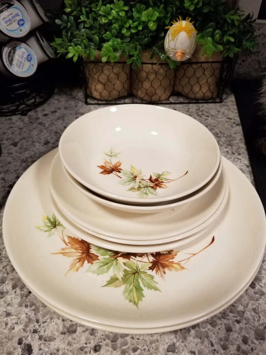 Maple Leaf Dinnerware