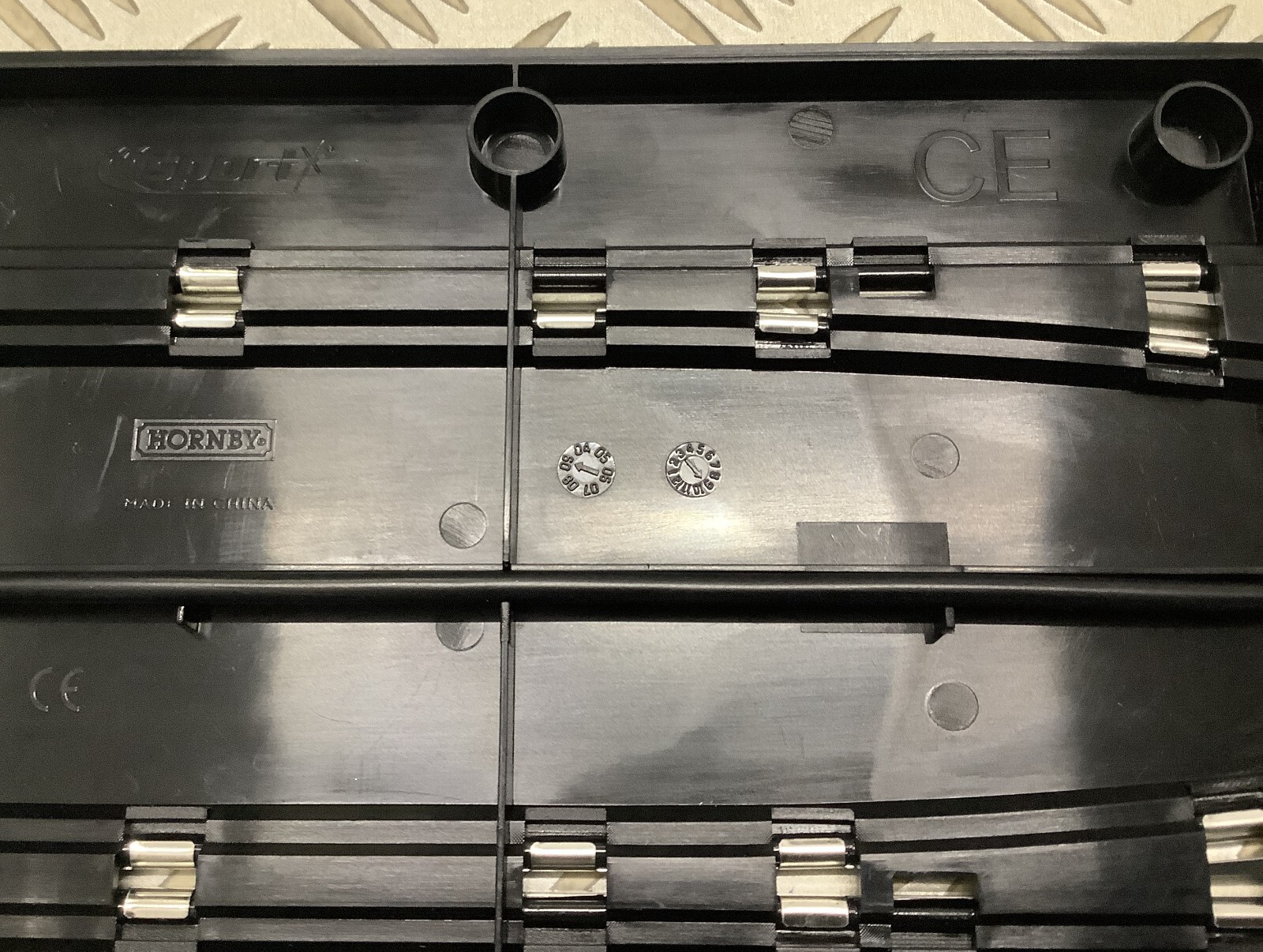 Scalextric+C7036+1%3A32+Scale+Straight+Lane+Change+Track for sale ...