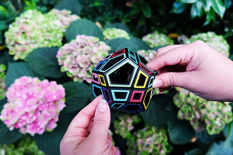 Greece. Hollow Skewb Ultimate Brain teaser Riddle like cube puzzle | eBay