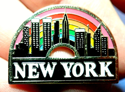 ^^^RARE VINTAGE "RAINBOW SKYLINE" NEW YORK PIN | eBay