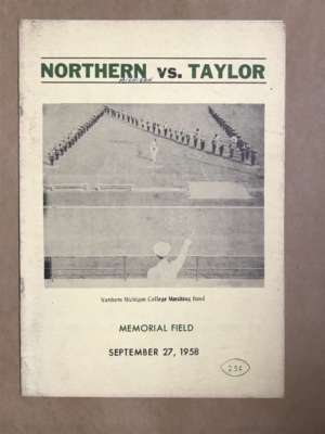 TAYLOR UNIV @ NORTHERN MICHIGAN COLLEGE FOOTBALL PROGRAMS 1958 EX | eBay