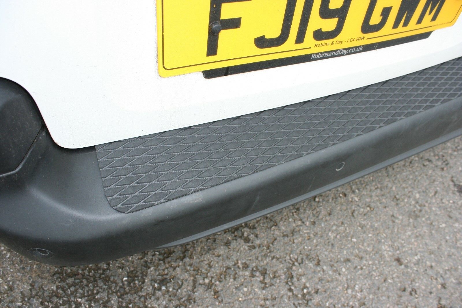 CITROEN BERLINGO. PEUGEOT PARTNER . VAUXHALL COMBO REAR BUMPER ...