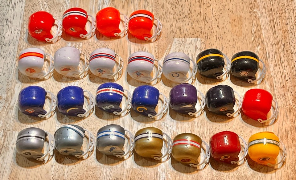 Vintage/Rare 1970s/80s Lot of 25 NFL Football Gumball Machine Mini NFL ...