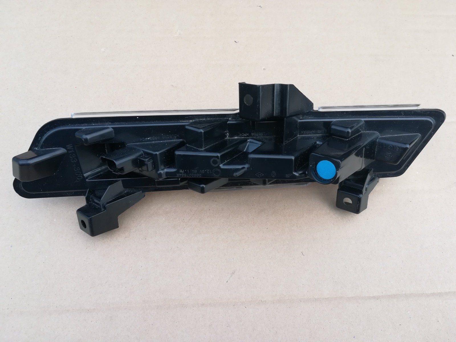 RENAULT CLIO 4 IV 2016-2019 LED DRL LIGHT FRONT RIGHT GENUINE ...