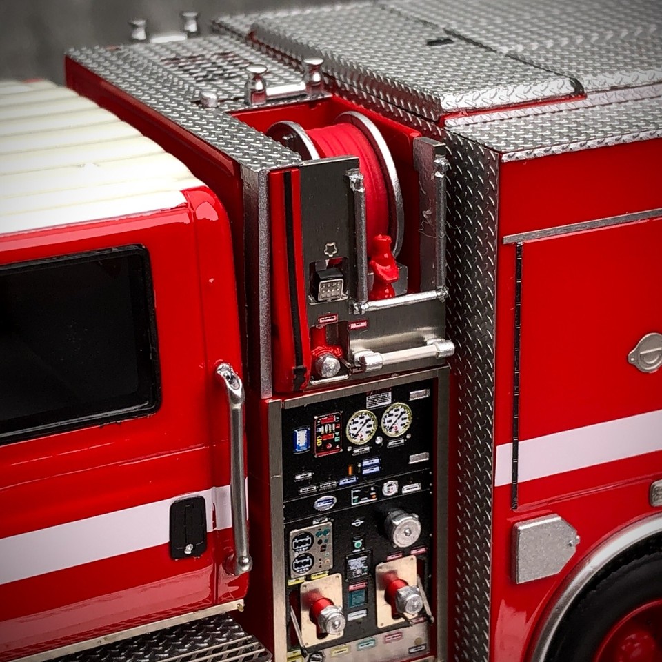 Fire Replicas 1/50 CAL FIRE Wildland BME Model 34 Type 3 Int 7400 4X4 ...