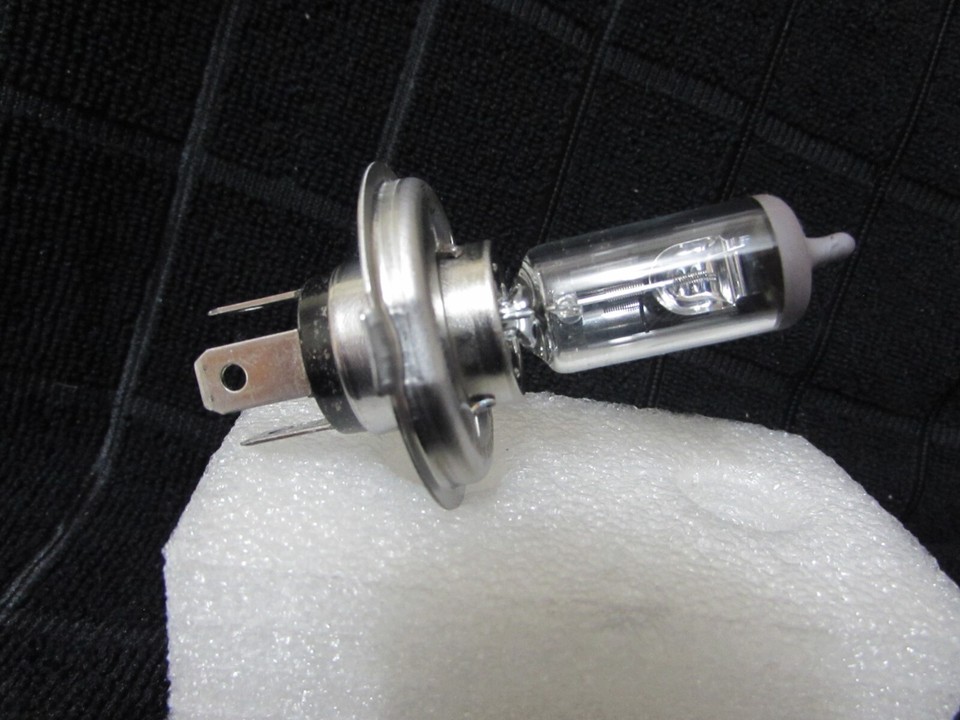 Head light replacement bulbs for John Deere and other applications ...