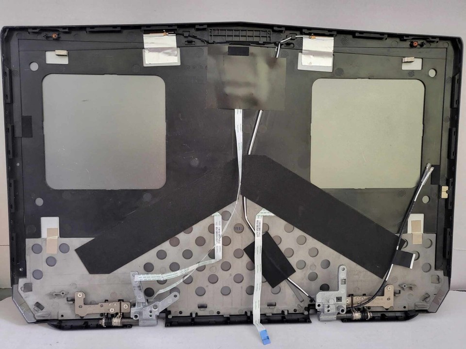 OEM Dell Alienware M17X R1 R5 LCD Back Cover Lid W/ HINGES AND CABLES P ...