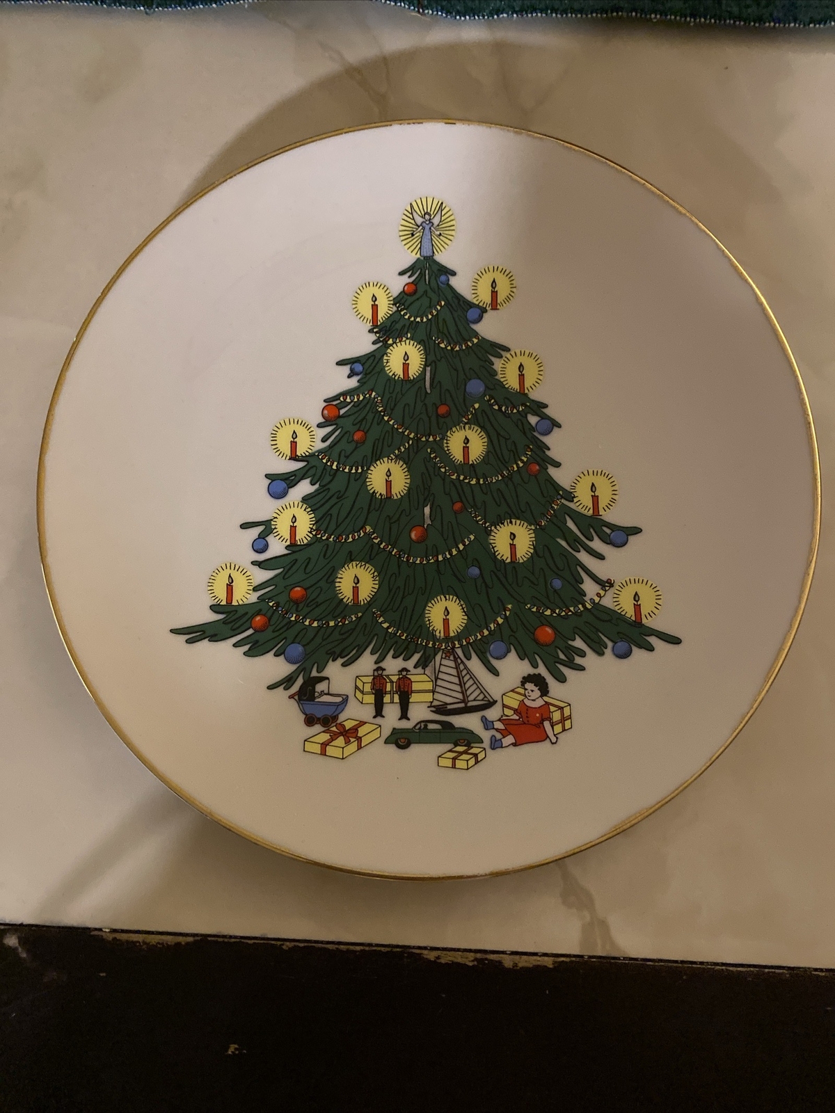 Vintage B. C. Clark Christmas Tree Plates 8 1/2” 1974 | eBay