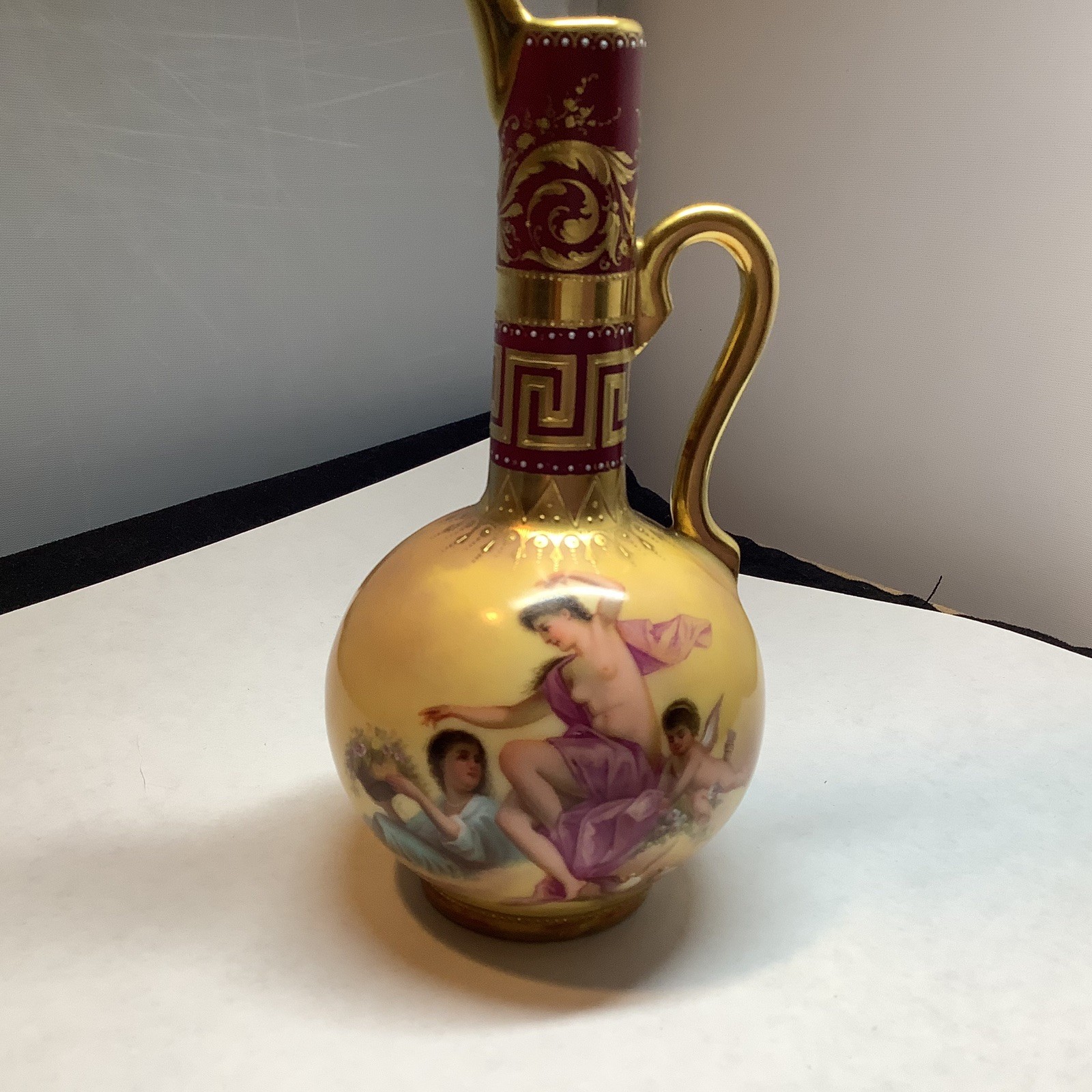 Hand Painted Royal Vienna Miniature Vase Goddess Venus,Cupid, Maiden 5 ...