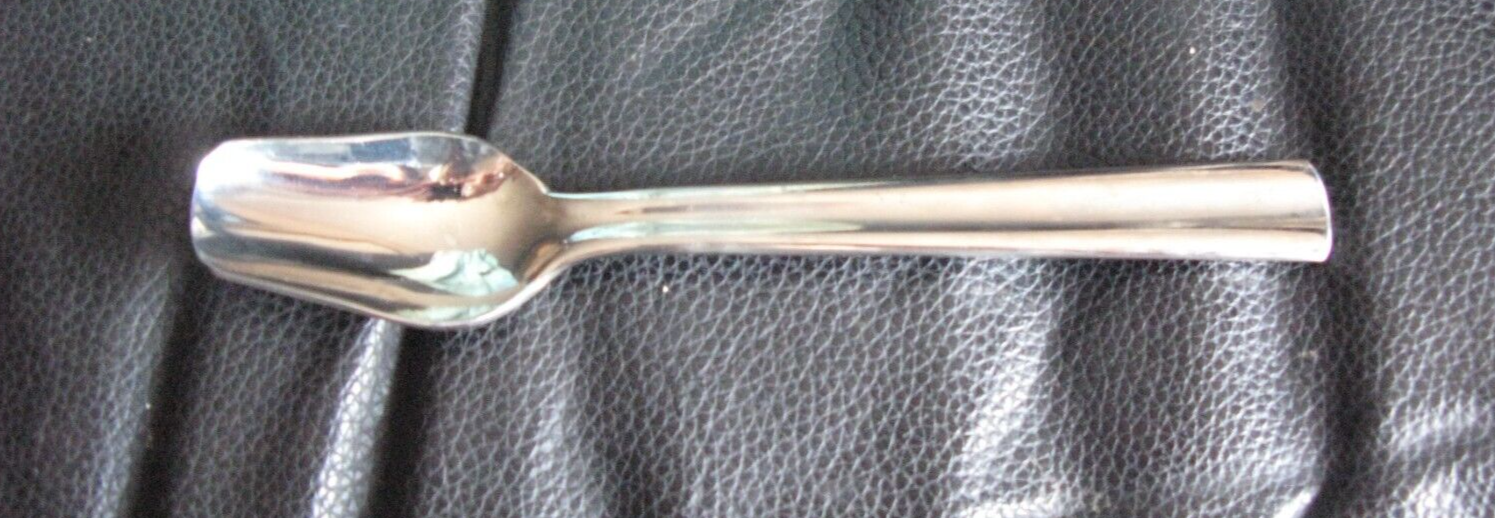 Michael Lloyd Stainless Fluted Flatware Sugar Spoon Shovel SO12 | eBay