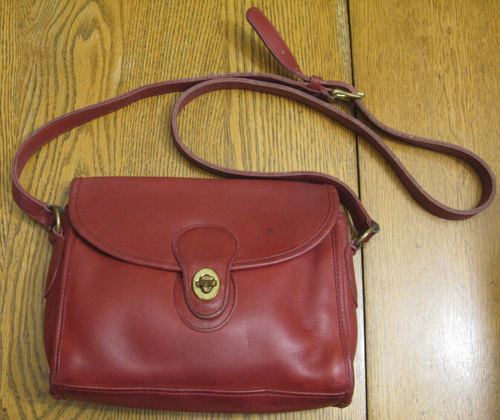 Vintage COACH Devon 9908 red leather Turn Lock CROSSBODY / SHOULDER BAG ...