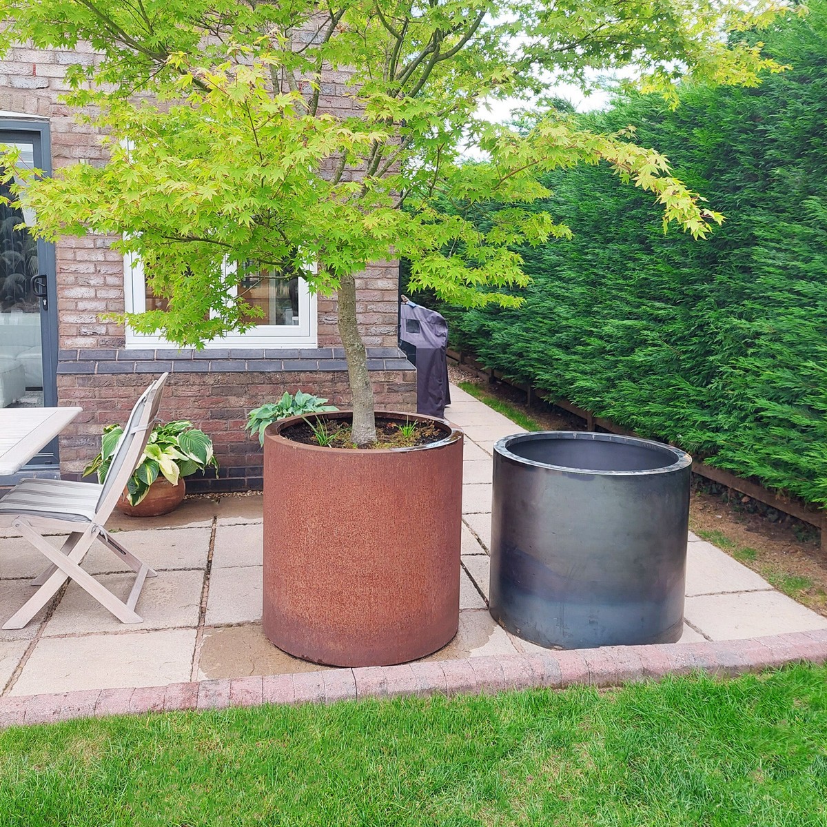 Circular Planters Around Trees Tree Ring & Rustic Steel Planters 15