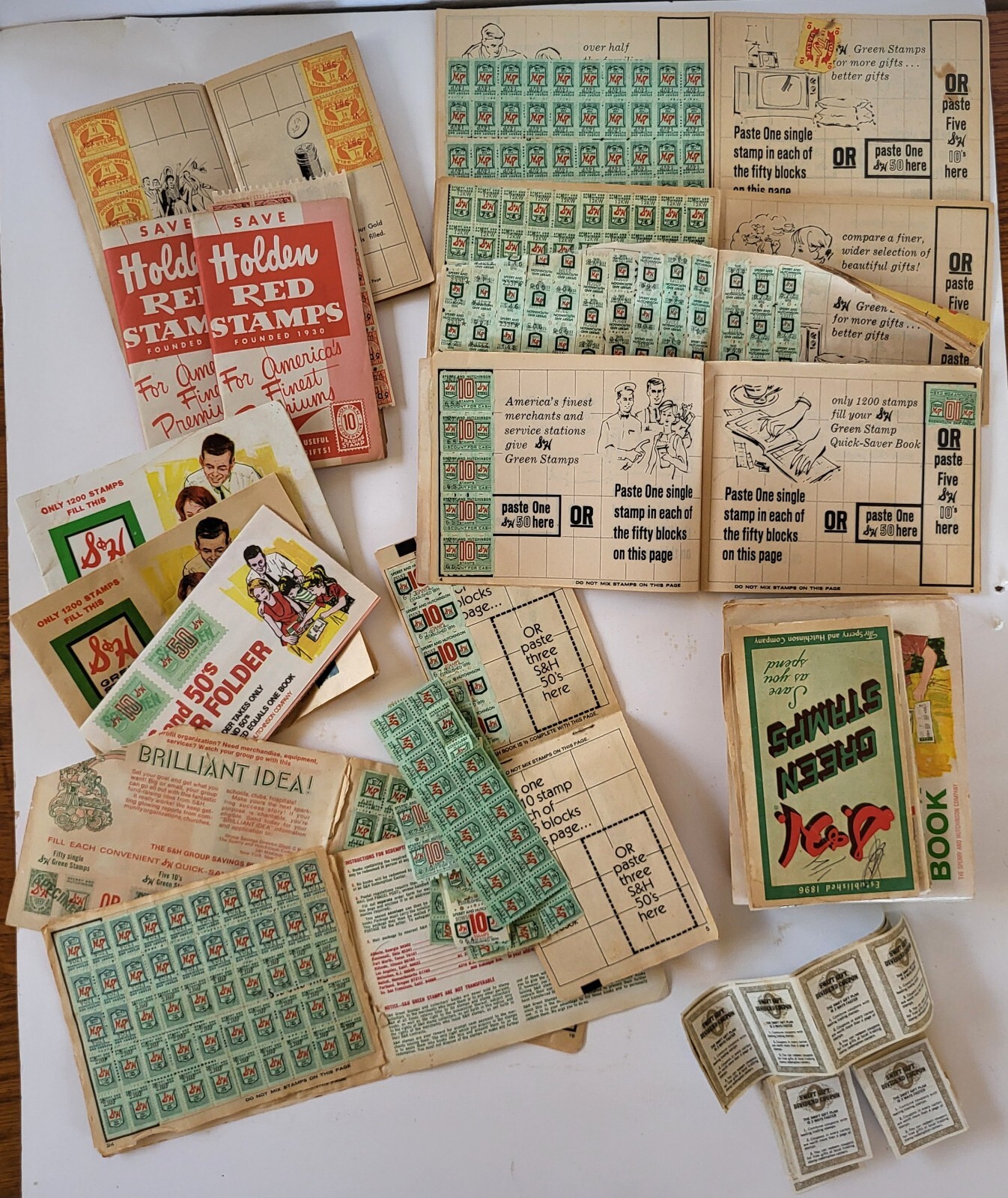 Lot of S & H Green Stamps Coupon Books-Swift Gift Dividends Coupons-Red ...