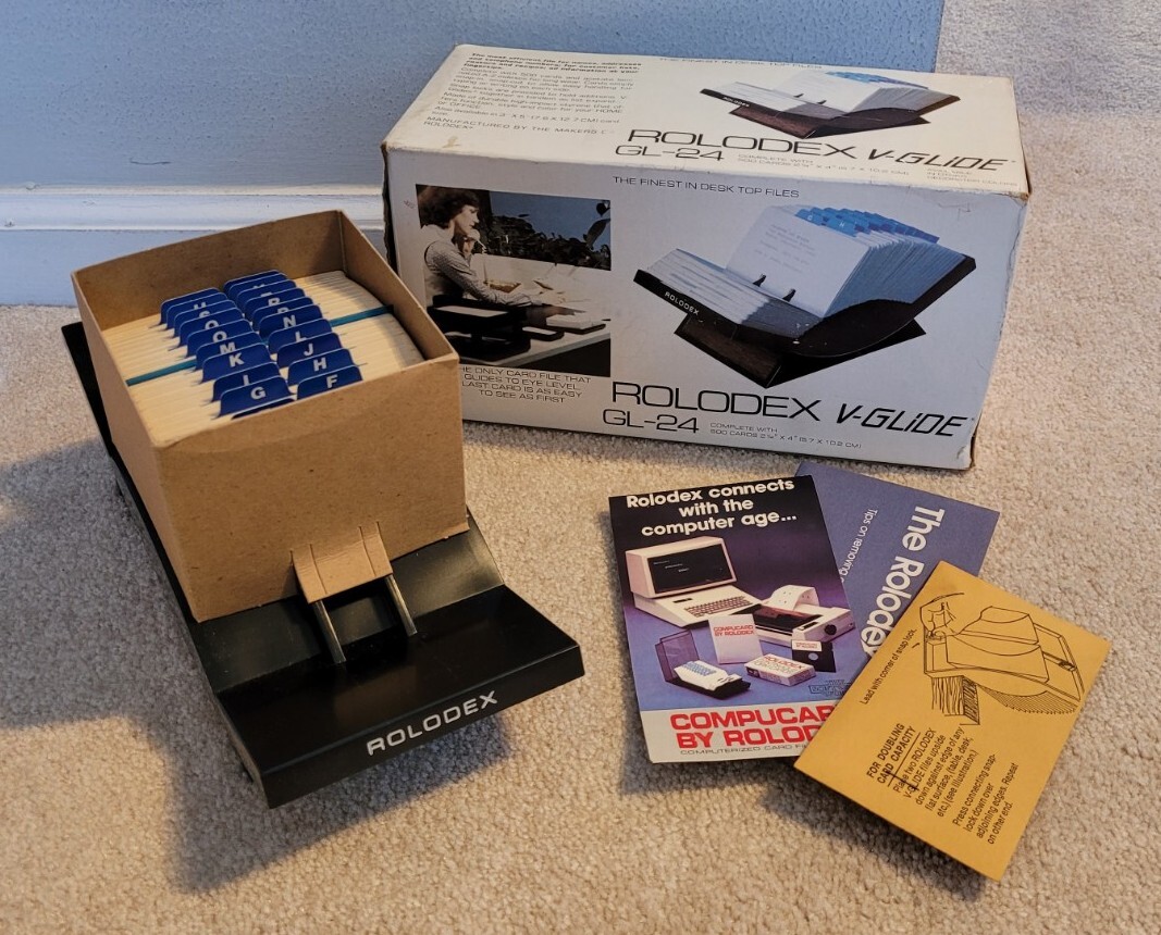 Vintage Rolodex Black V-glide Gl-24 With 500 Blank Cards for sale ...