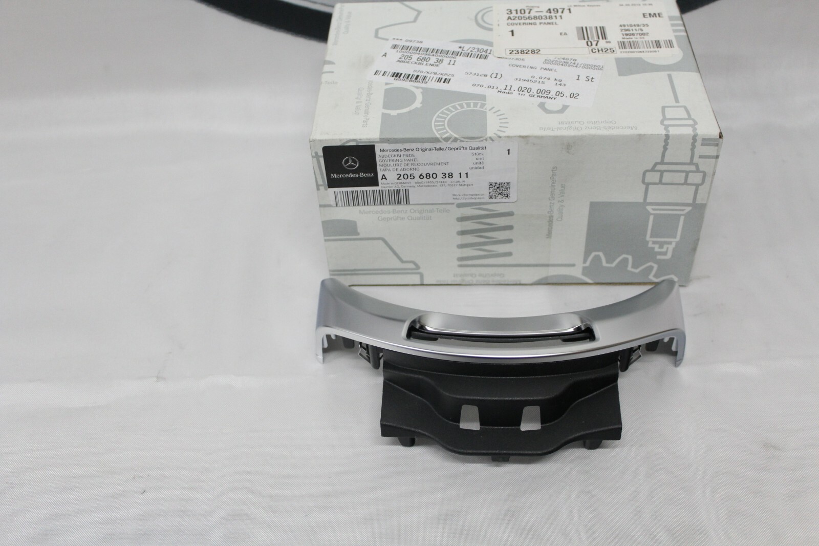 NEW Genuine Mercedes-Benz W205 C-Class Centre Console Handle Cover ...