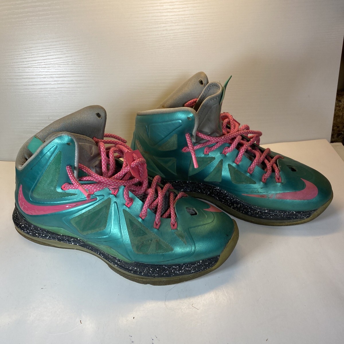 Lebron X Silver