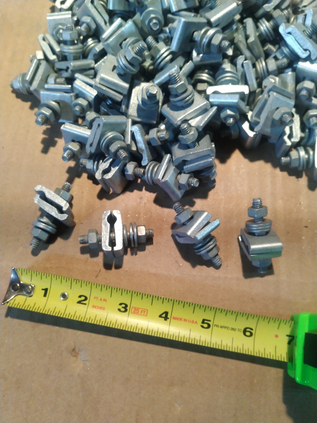 100) Diamond #26-09010, "D" Cable Lashing Wire Clamp, "Bug Nut" Stkd ...