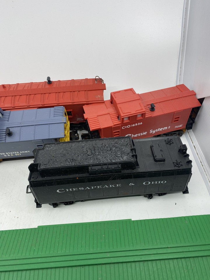 Lot Of 15 Vintage Lionel HO Train Cars For Parts Or Repair | eBay