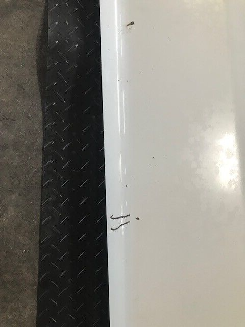 2003-2005 Chevrolet Silverado Hood - White - OEM# 88944302 | eBay