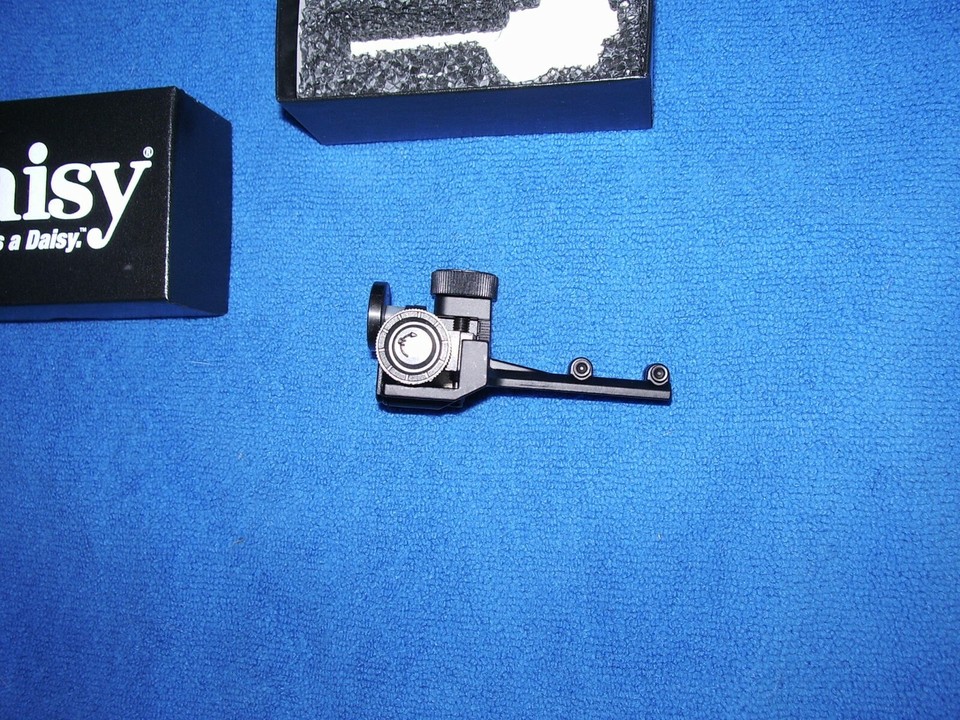 DAISY REAR PEEP SIGHT FOR MODEL 499 and 853, NEW, WITH FREE SHIPPING | eBay