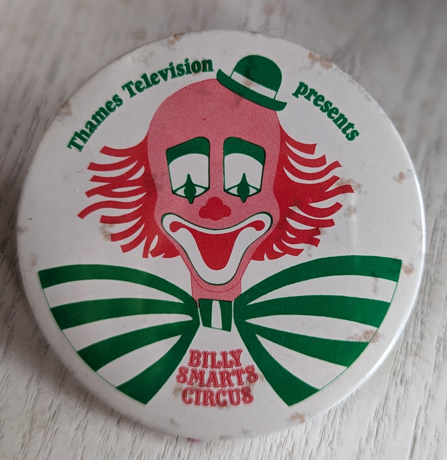 Vintage Thames Television BILLY SMART'S CIRCUS Clown Freaky Scary Badge ...