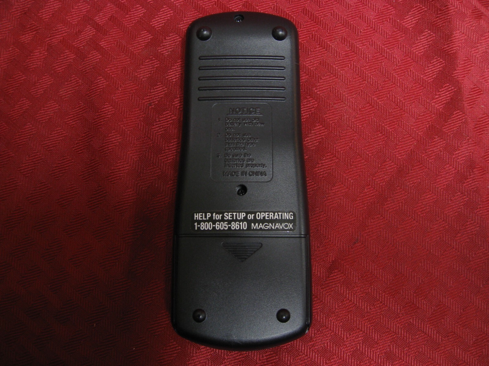 Magnavox SDTV DTV Digital To Analog Converter Box TV Tuner TB100MW9 W ...