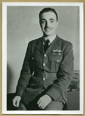 William Reid (1921-2001) - RAF - Victoria Cross - Rare signed photo ...