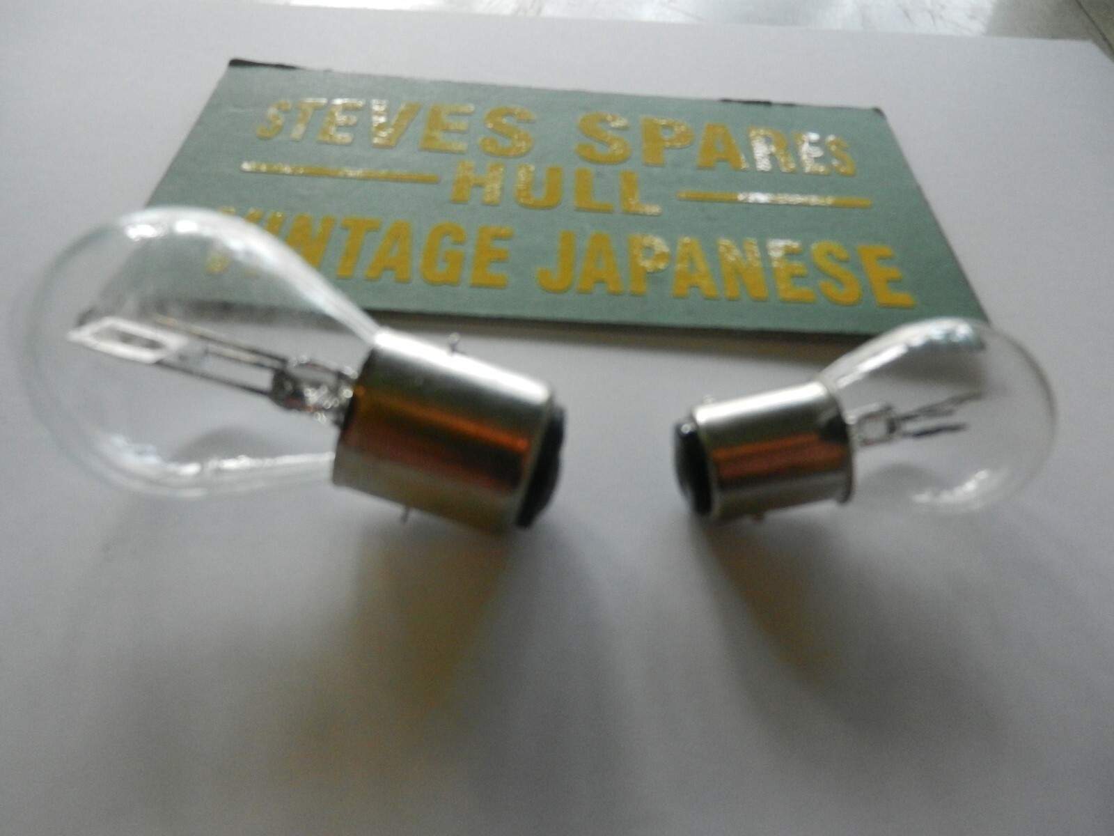 C90,C90Z2,C90ZZ 6 volt 35/35w ,BOSCH headlamp bulb ,and a 6v 21/5w rear ...