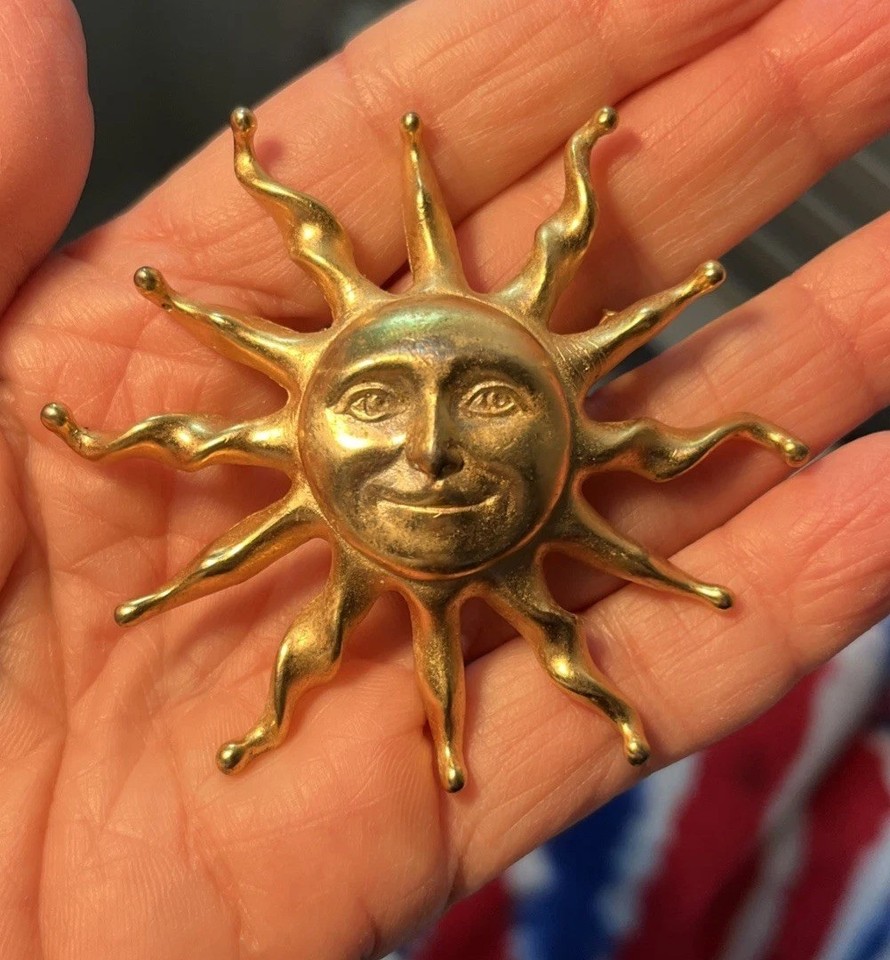 Vintage Gold-tone Smiling Sun Face Brooch. | eBay