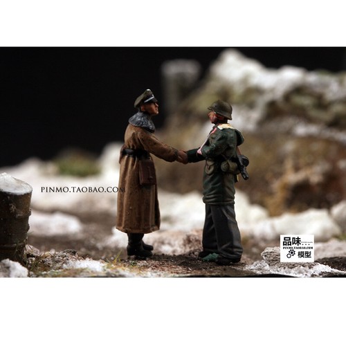 1/72 German Officers Wounded Soldiers 2 Soldier Models | eBay