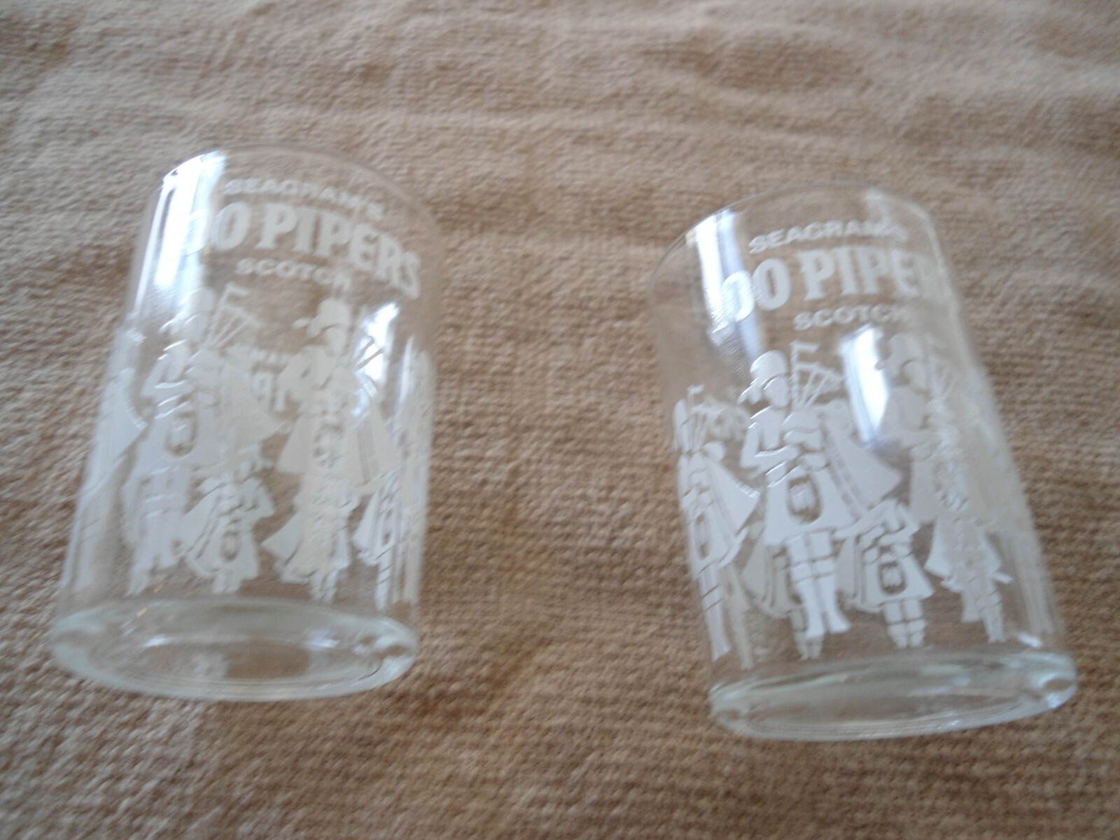 (2)100 PIPERS Shot Glass Seagrams Scotch Shooters 2-1/2" Jigger | eBay