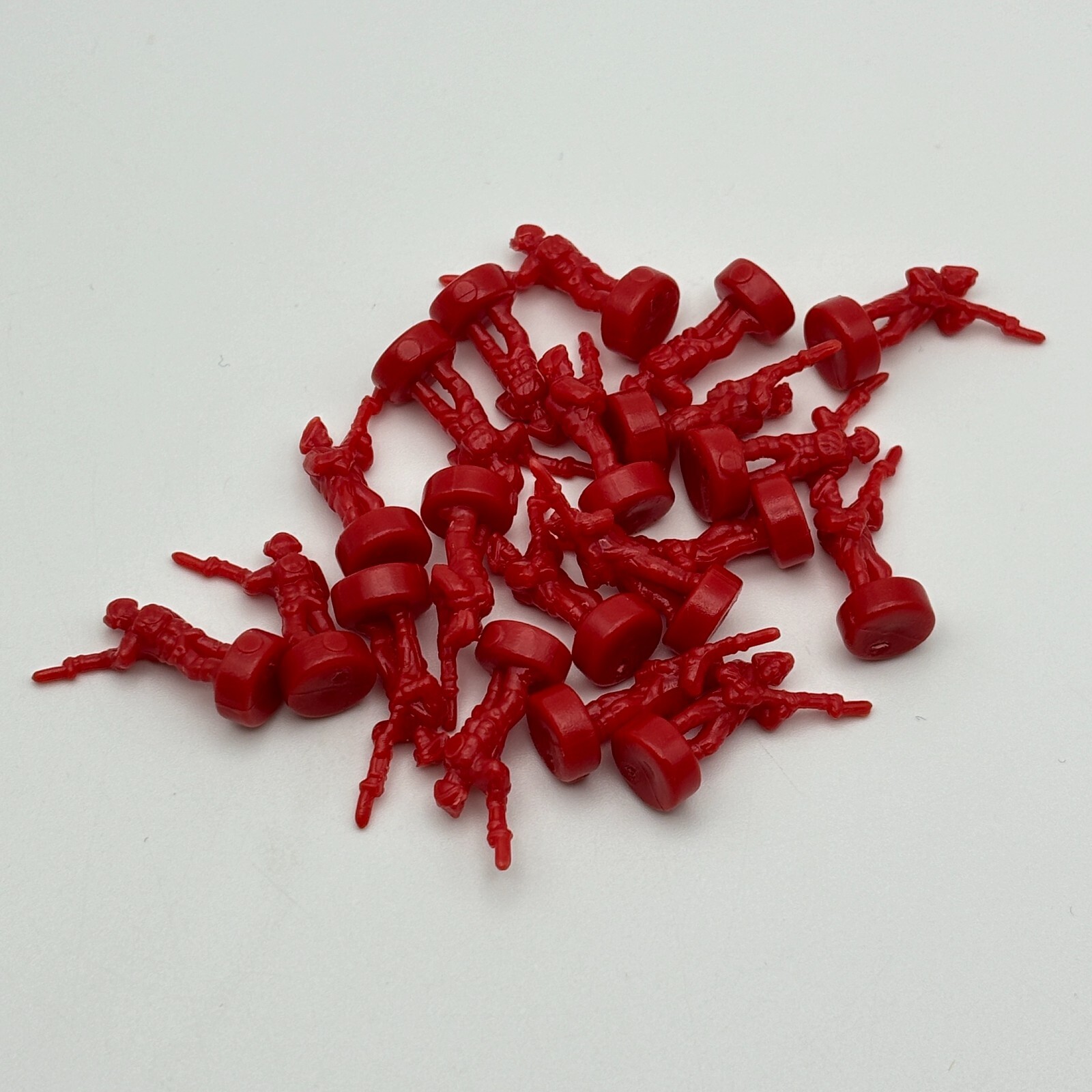 Risk 20 Red Infantry Pieces 2010 Replacement Parts Armies | eBay