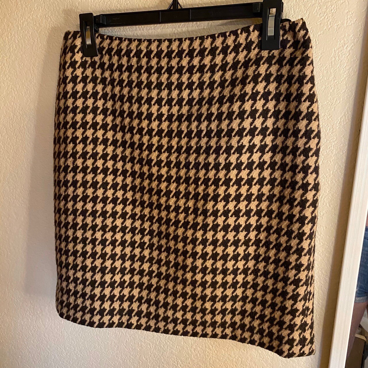 Brown Houndstooth Skirt