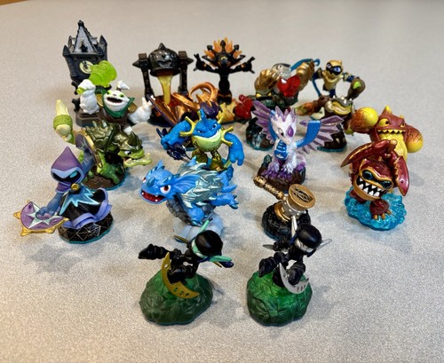 Skylanders Spyros Adventure Swap Force Blue Base Lot Of 20 Figures ...